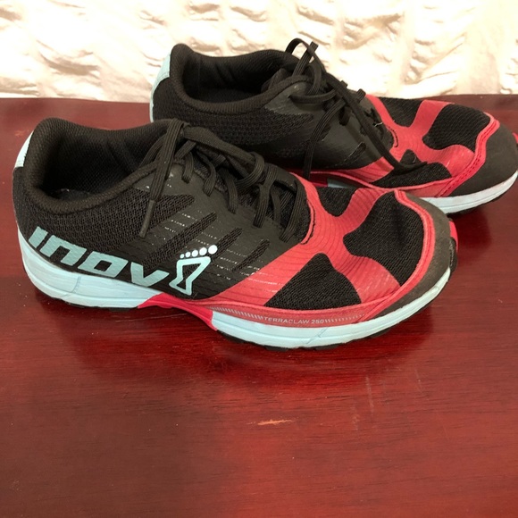 Invo | Shoes | Invo Terraclaw 25 Sneakers | Poshmark